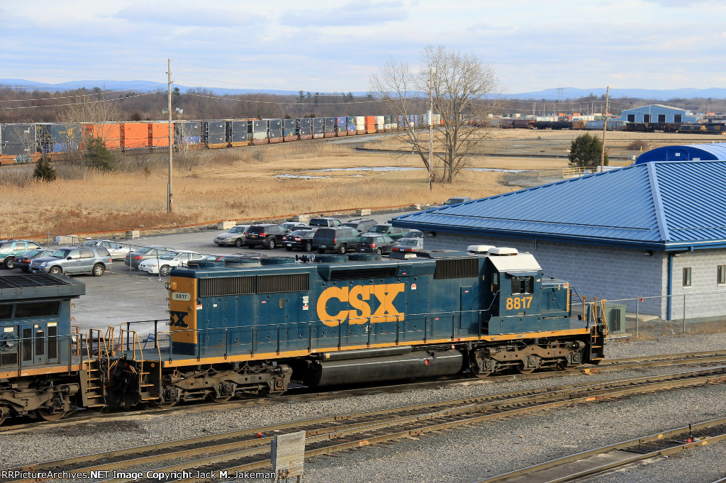 CSX 8817
